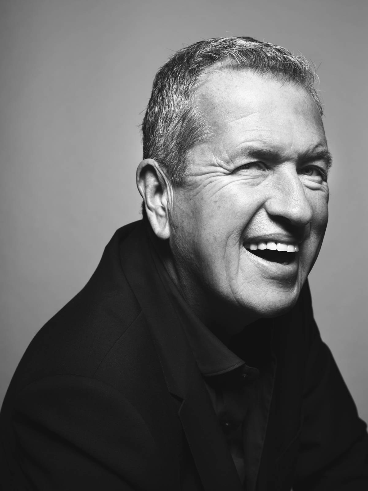 Mario Testino - Portrait d'un artiste - LXR Services